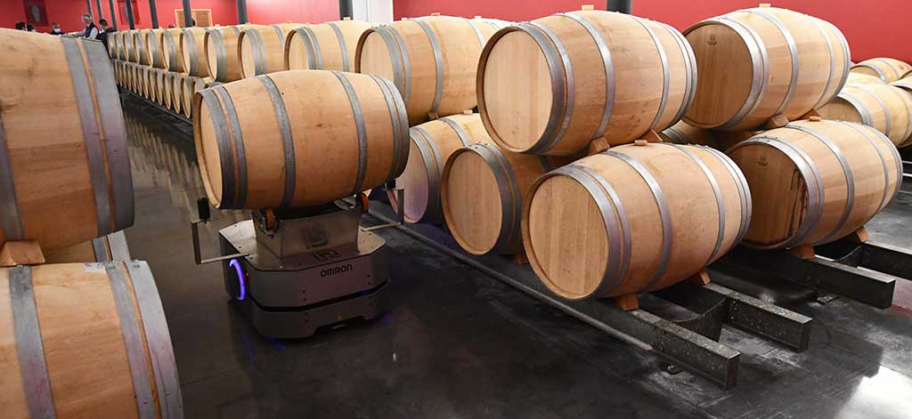 Contacter LAMOUROUX pour en savoir plus sur WINEBOT